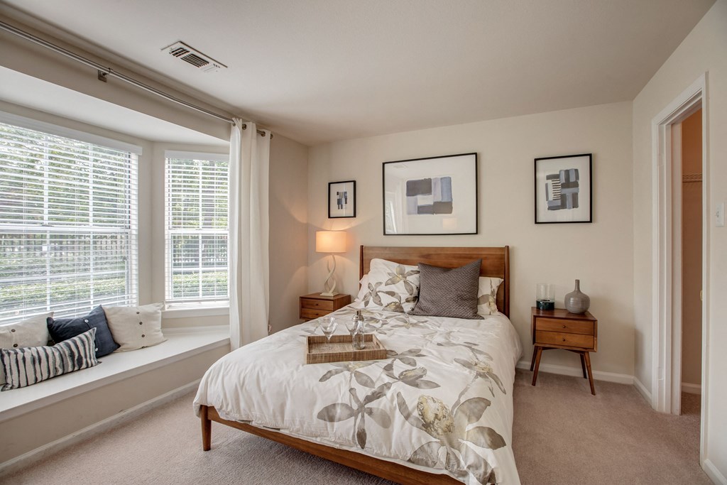 Cascades Overlook Apartments, 20803 Wallingford Square, Sterling, VA ...