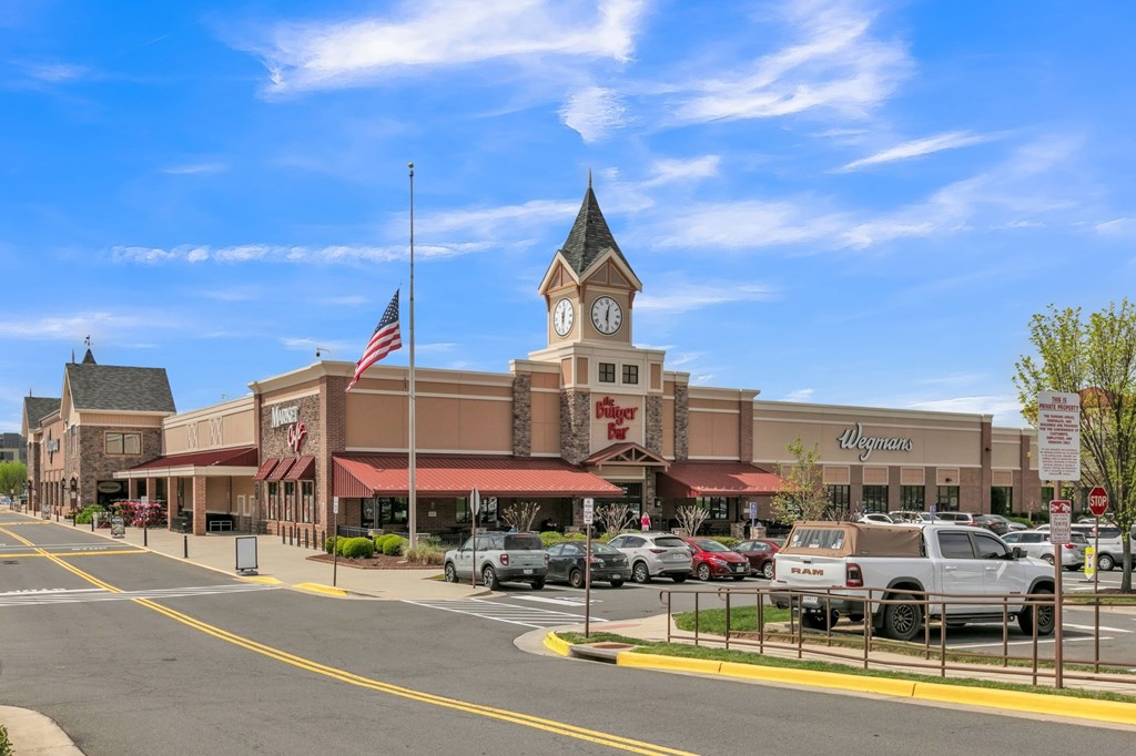 The Sully Apartments, 14400 Glen Manor Drive, Chantilly, VA - RentCafe