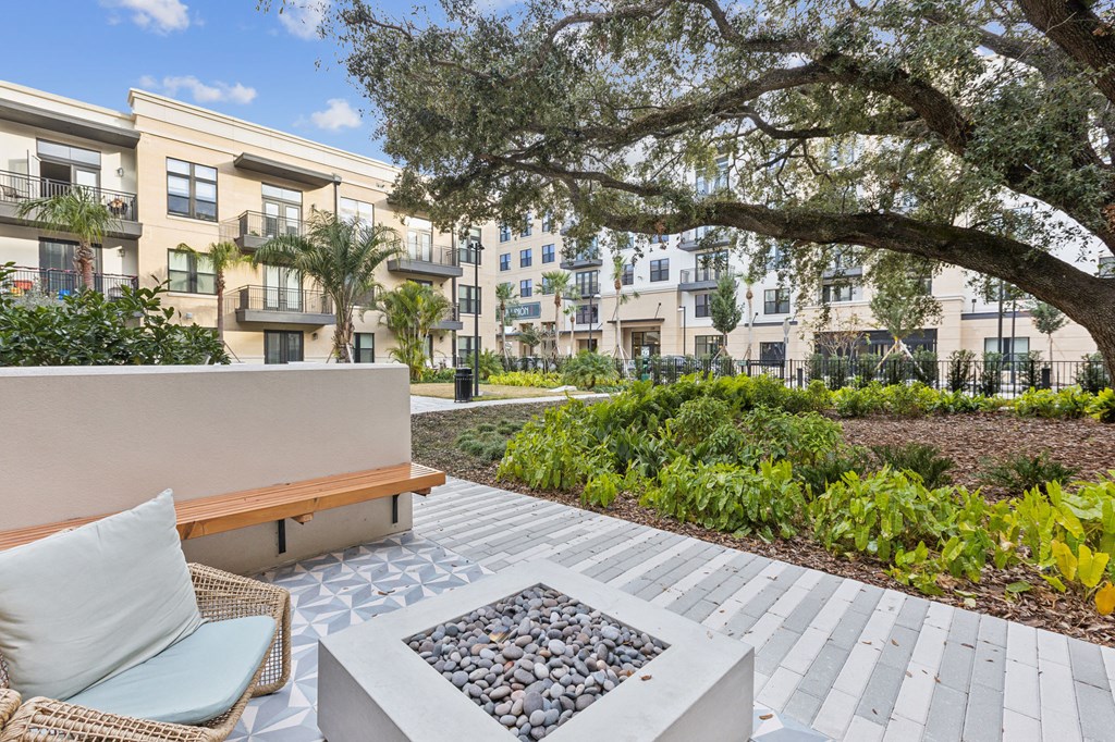 La Union Apartments, 1720 Nick Nuccio Parkway, Tampa, FL - RentCafe