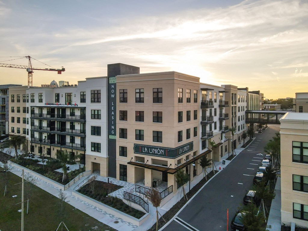 La Union Apartments, 1720 Nick Nuccio Parkway, Tampa, FL - RentCafe