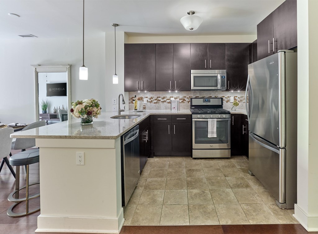 Vermella Harrison Apartments, 1100 Frank E Rodger Blvd S, Harrison, NJ ...