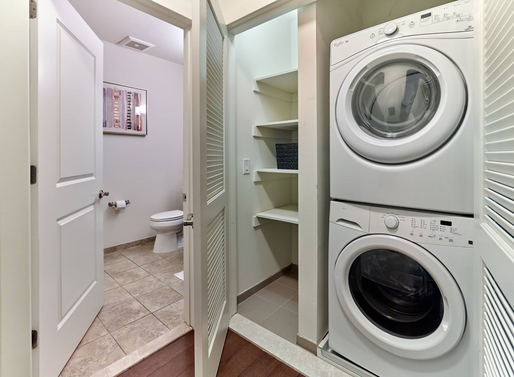 Vermella Harrison Apartments, 1100 Frank E Rodger Blvd S, Harrison, NJ ...