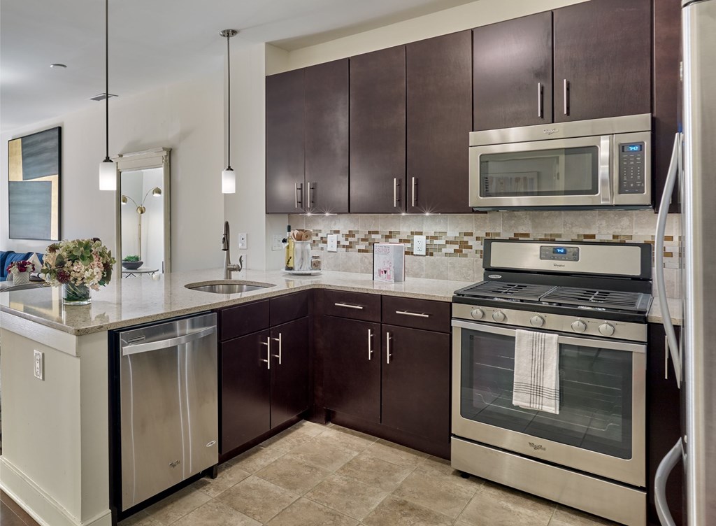 Vermella Harrison Apartments, 1100 Frank E Rodger Blvd S, Harrison, NJ ...