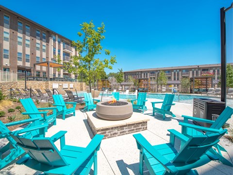 Alta Firewheel Apartments, 3422 Firewheel Pkwy, Garland, TX - RentCafe