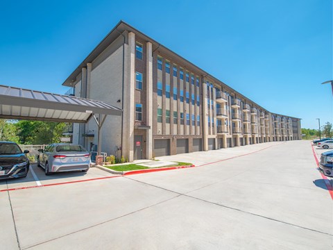 Alta Firewheel Apartments, 3422 Firewheel Pkwy, Garland, TX - RentCafe