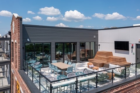 Alta Lofts On The Levee Apartments, 210 Cumberland Bnd, Nashville, TN ...