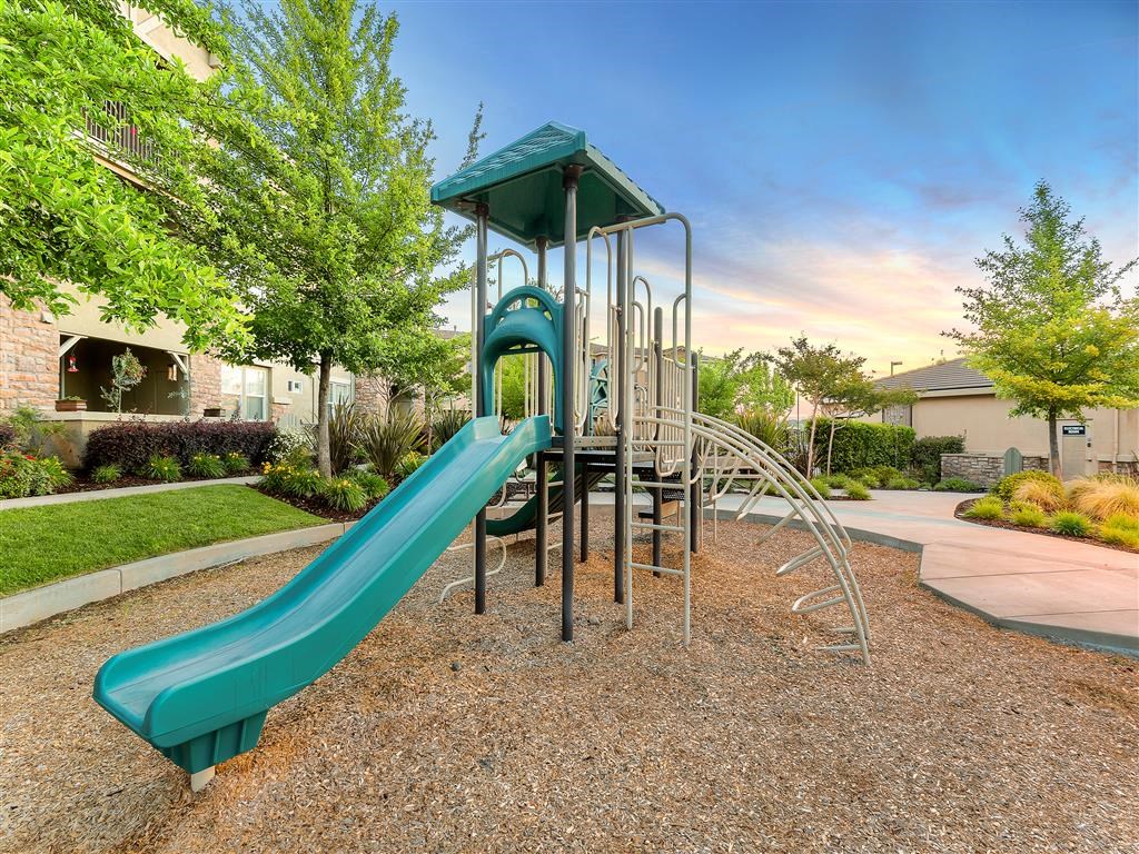 Montessa At Whitney Ranch Apartments, 1150 Whitney Ranch Parkway ...