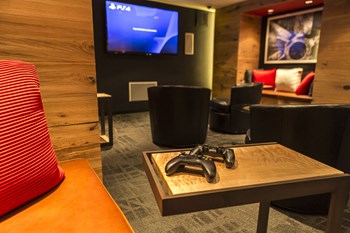 Notch 8 Apartments, 2900 Main Line Blvd, Alexandria, VA - RentCafe