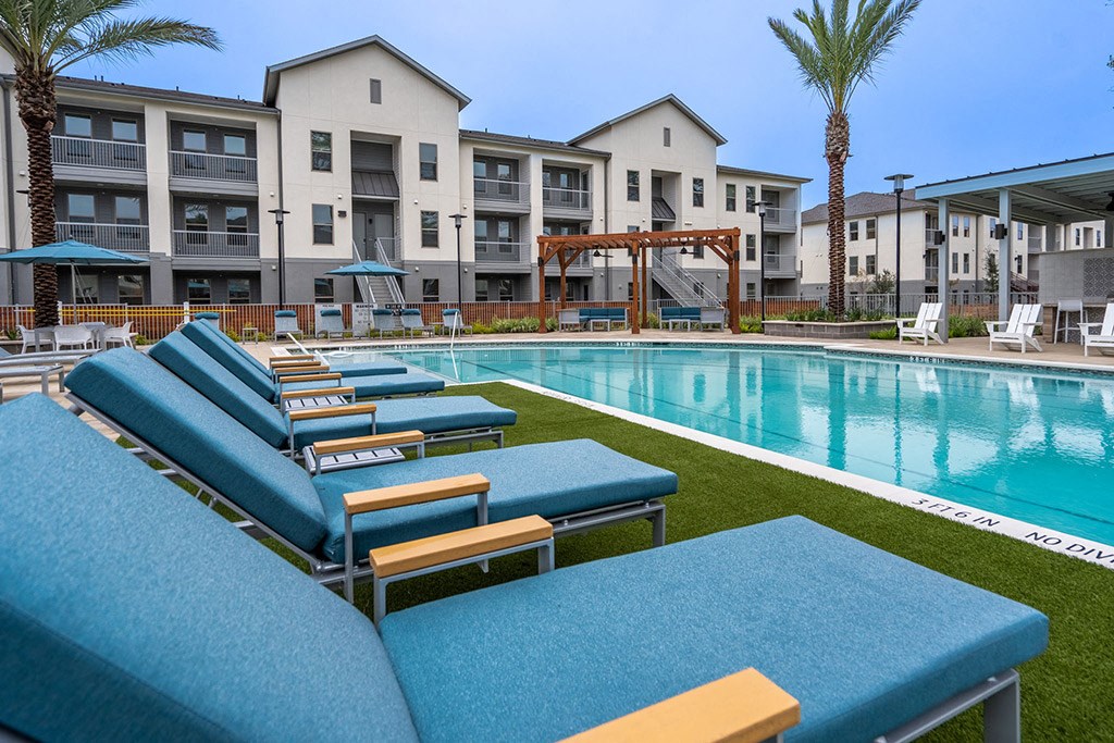 Alta Sergeant Apartments, 650 Sgt Ed Holcomb Blvd N, Conroe, TX - RentCafe