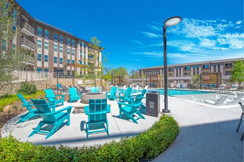 Alta Firewheel Apartments, 3422 Firewheel Pkwy, Garland, TX - RentCafe