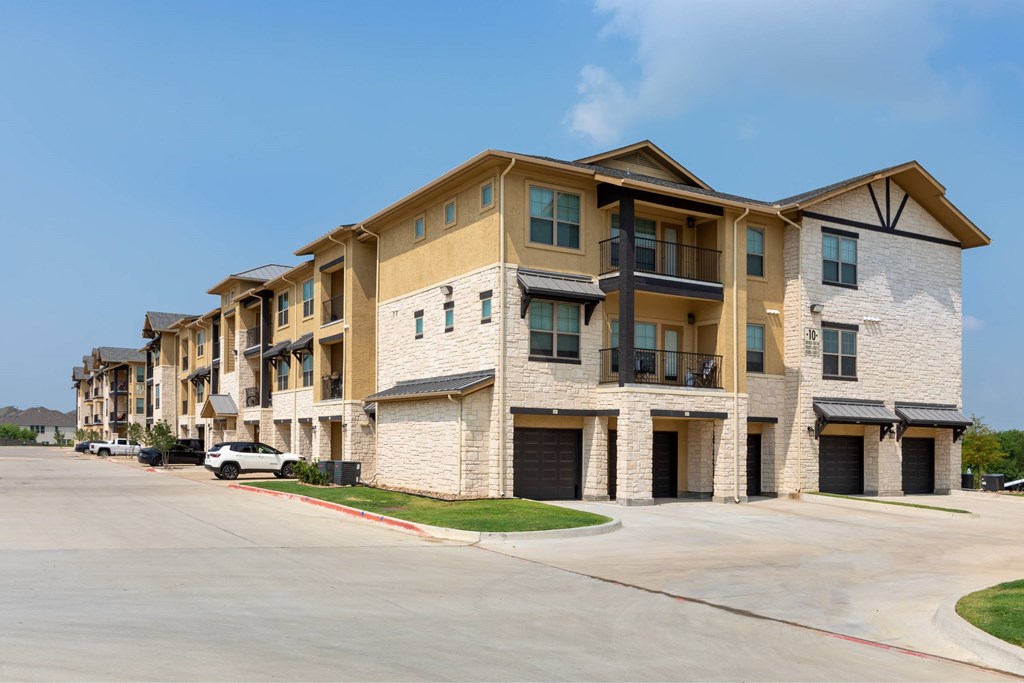 4 Corners Apartments, 1690 FM 423, Frisco, TX - RentCafe