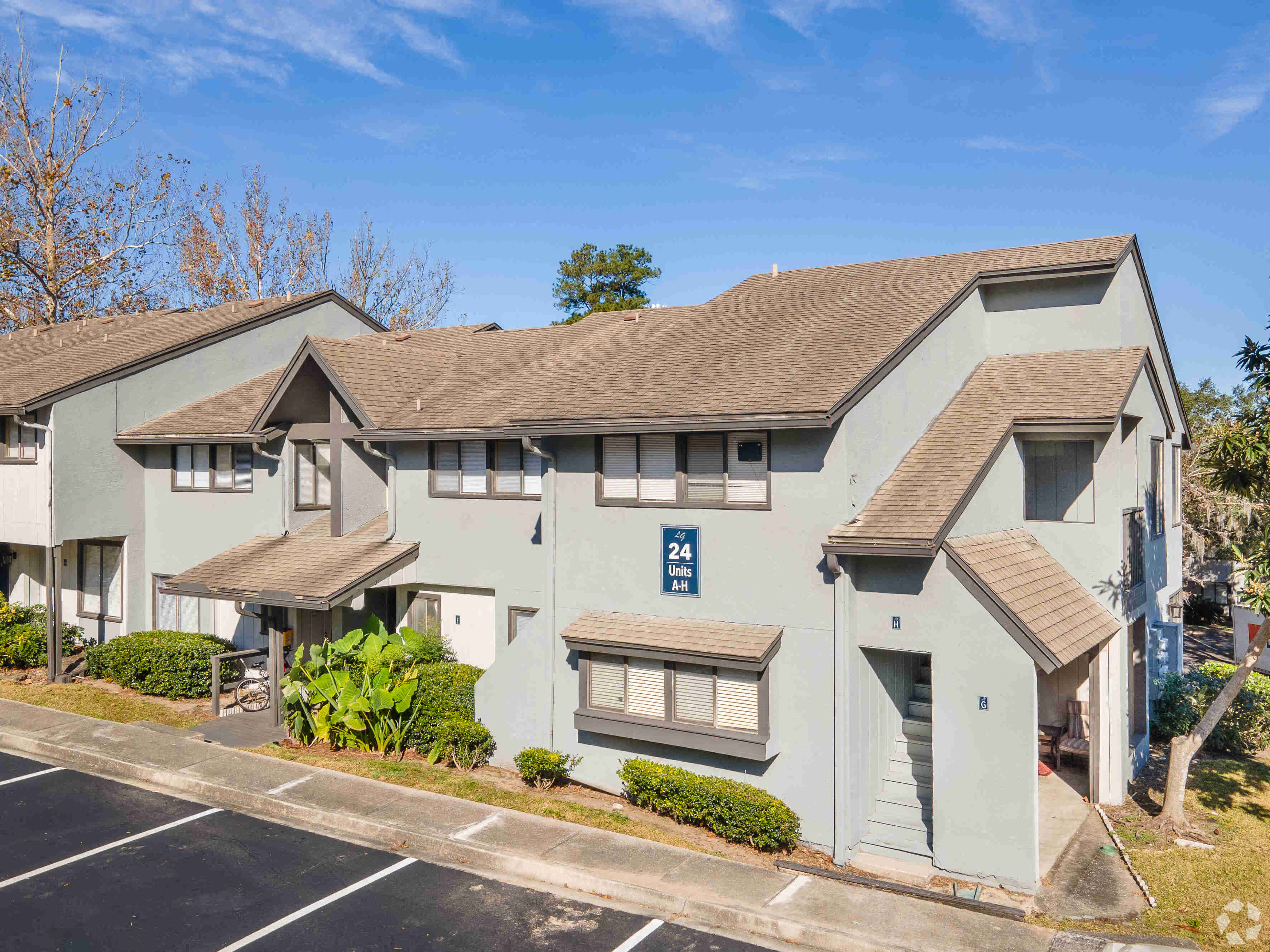 Laurel Grove Apartment Homes, 2020 Wells Rd, Orange Park, FL - RentCafe