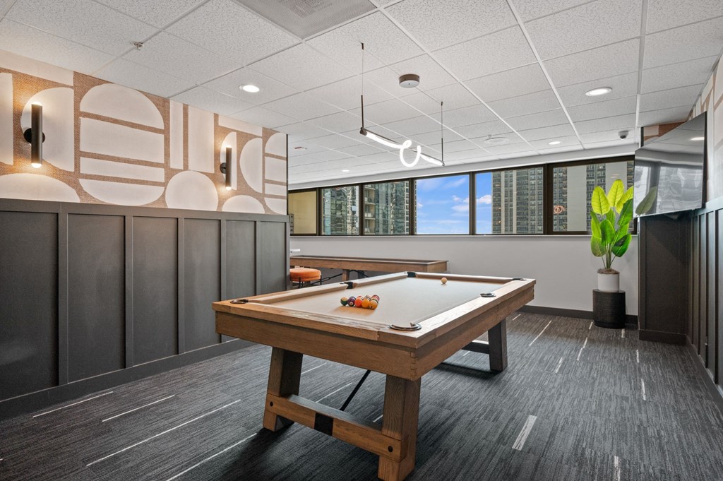 Shoreham And Tides Apartments, 360 East South Water Street, Chicago, IL ...