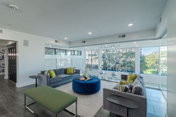 Abstract At Design District Apartments, 1931 Market Center Blvd, Dallas ...