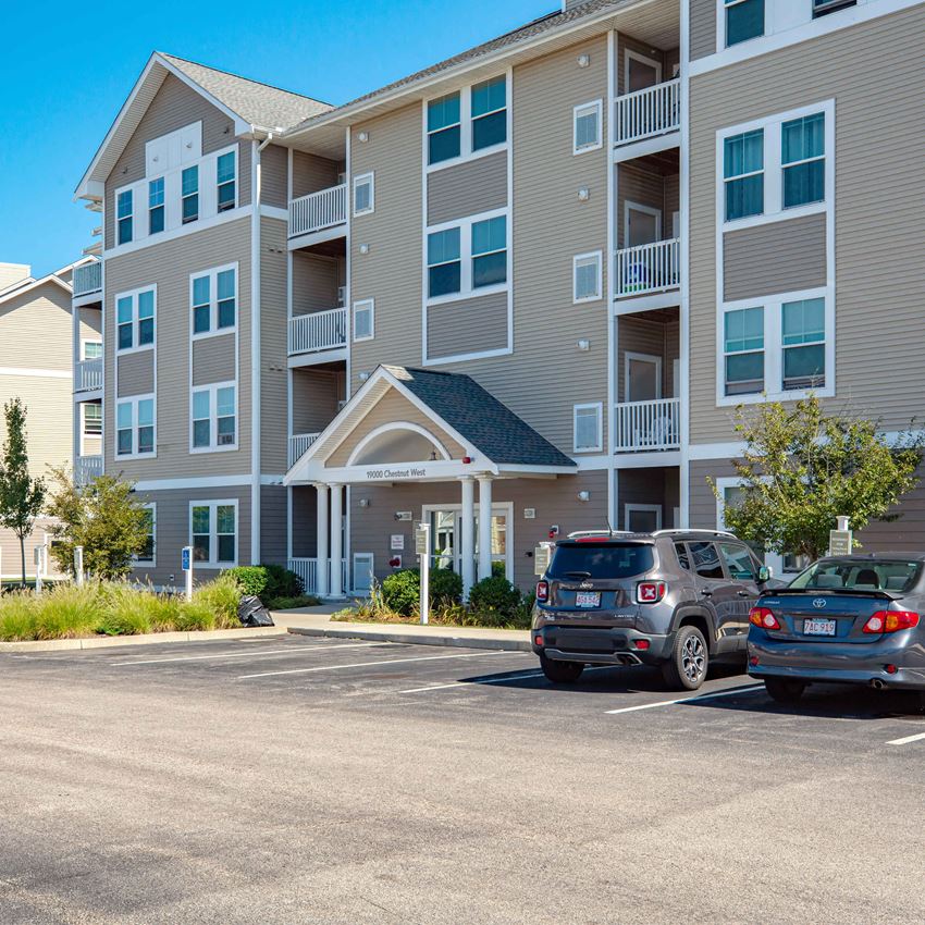 Rosemont Square Apartments, 2 Chestnut West, Randolph, MA - RentCafe