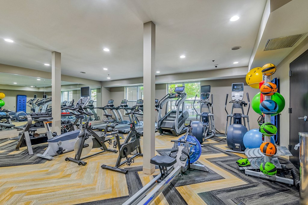Avant At The Arboretum Apartments, 450 Warrenville Rd, Lisle, IL - RentCafe