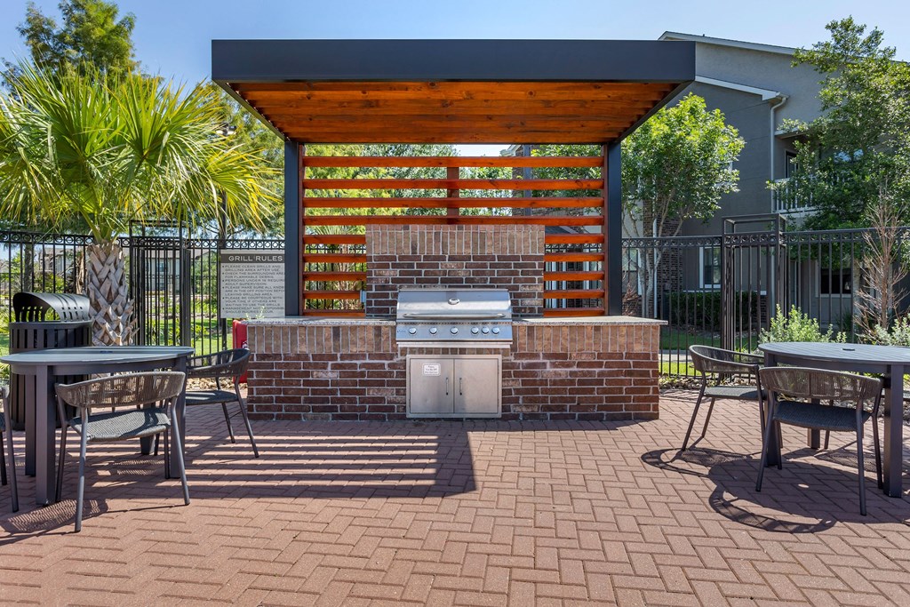 Sladestone Shadow Creek Apartments, 12400 Shadow Creek Pkwy, Pearland ...