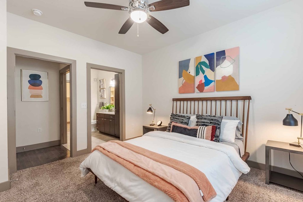 Henley At The RIM Apartments, 18102 Talavera Ridge, San Antonio, TX ...