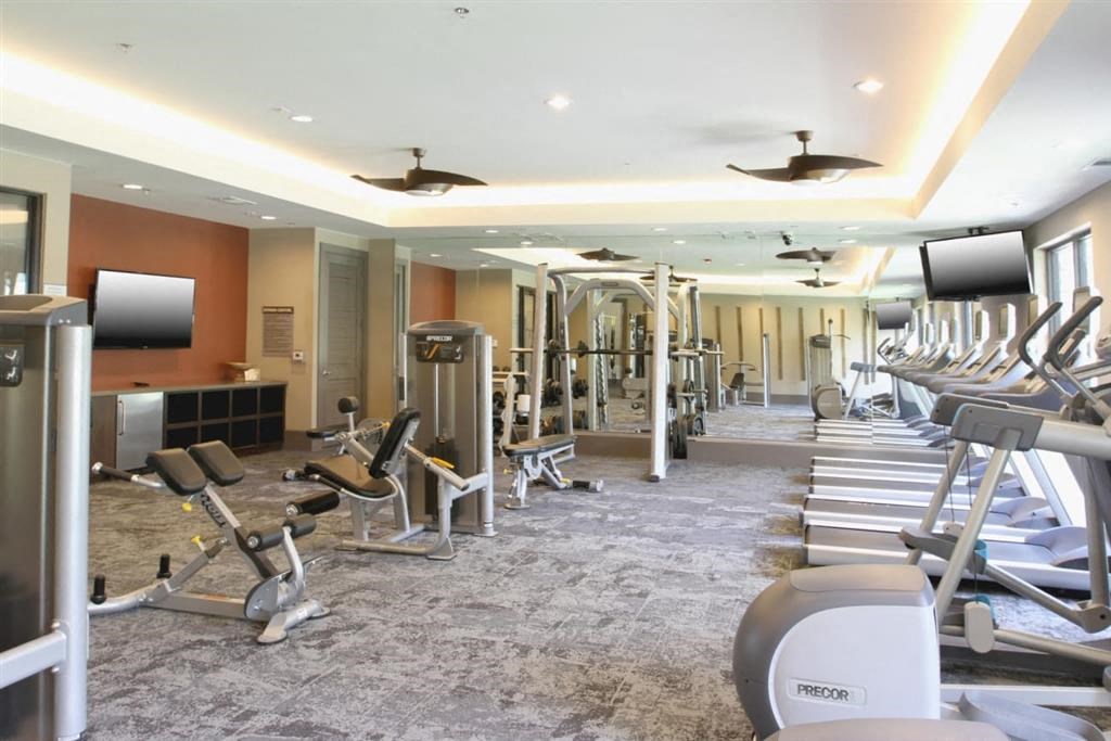 Henley At The RIM Apartments, 18102 Talavera Ridge, San Antonio, TX ...