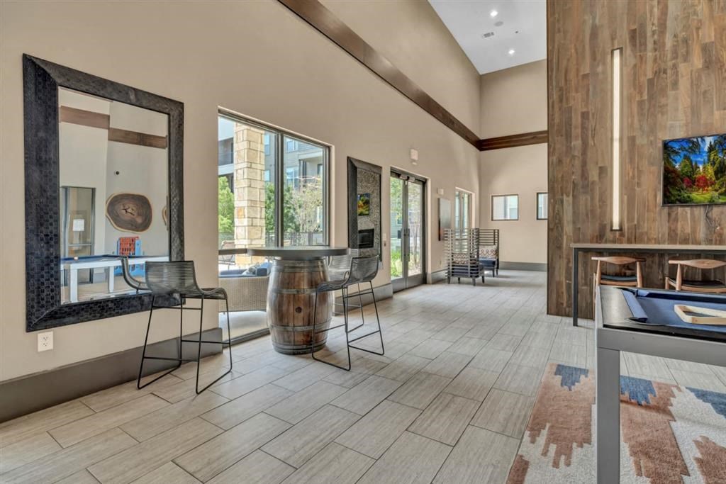 Henley At The RIM Apartments, 18102 Talavera Ridge, San Antonio, TX ...