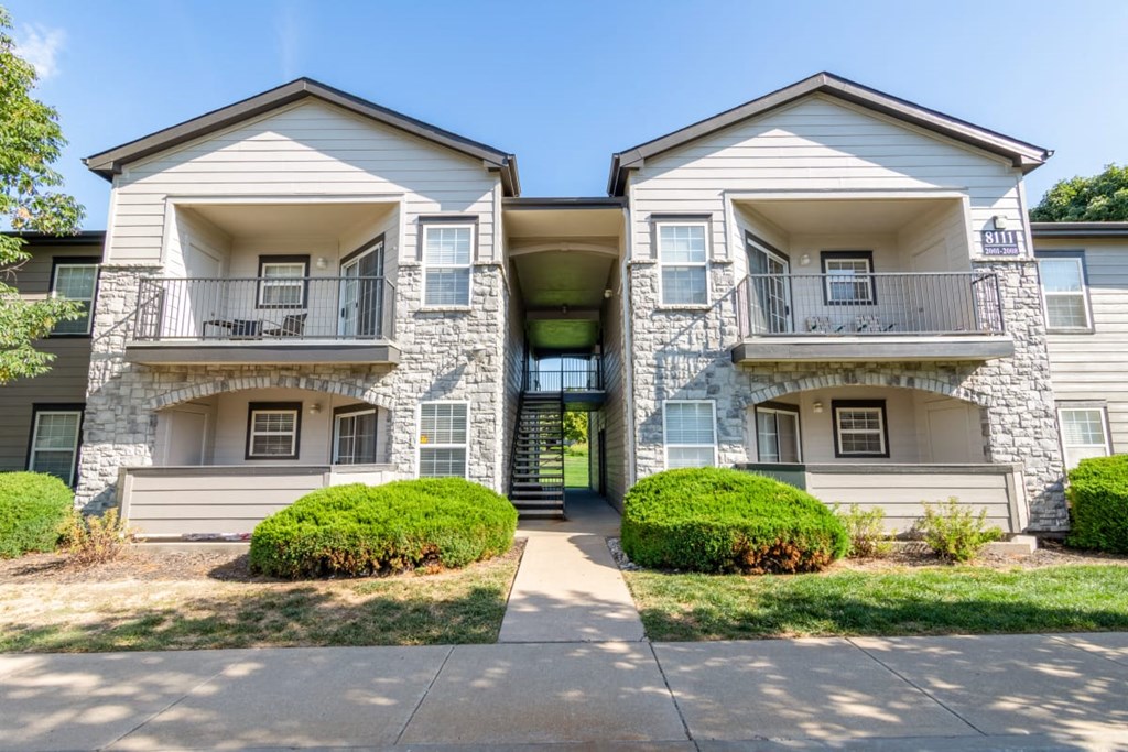 The Highlands Apartments, 10020 W 80th St, Overland Park, KS - RentCafe