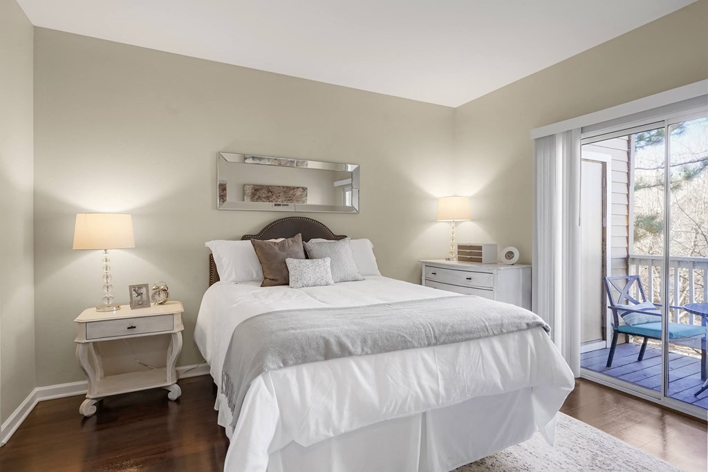 The Bluffs At Highlands Ranch Apartments, 600 West County Line Road ...