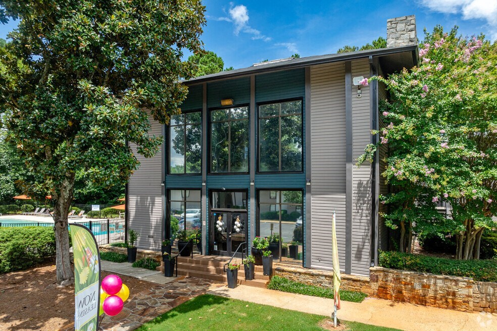 Glen Hollow Apartments, 3859 Flat Shoals Parkway, Decatur, GA - RentCafe