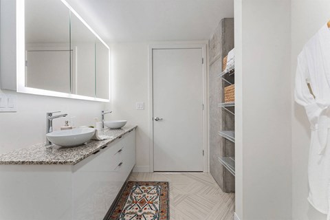 Skyline 776 Apartments, 776 Euclid Ave., Cleveland, OH - RentCafe