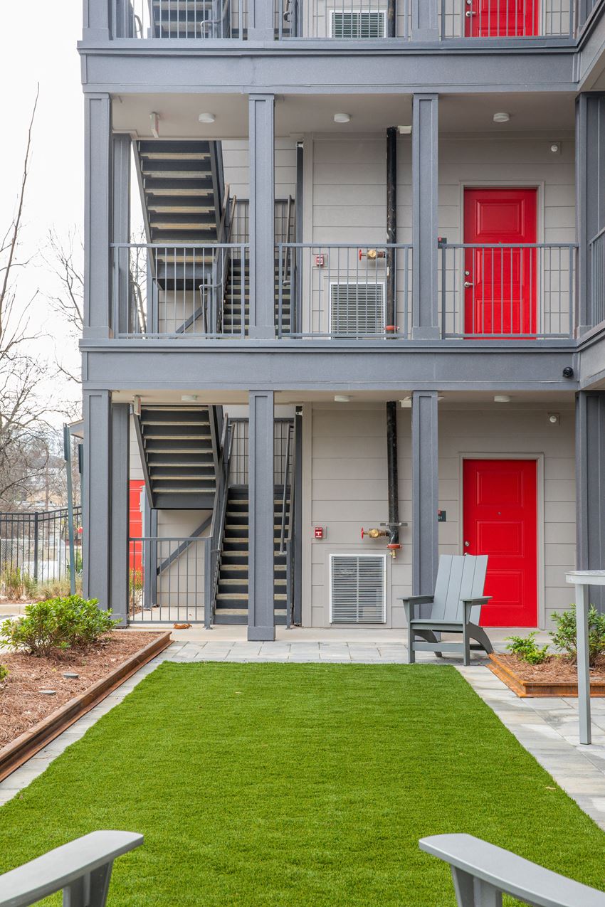 Axel Row Apartments, 4211 Suite 100 3rd Avenue South, Birmingham, AL ...