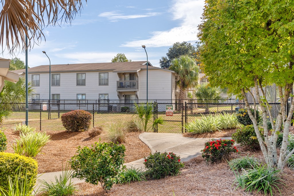 701 South Apartments, 701 South University Blvd, Mobile, AL - RentCafe