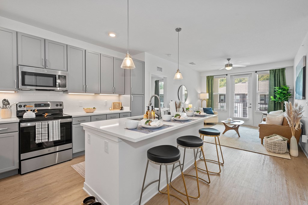 Velo Riverside Apartments, 1181 Manhattan Blvd, Dayton, KY - RentCafe