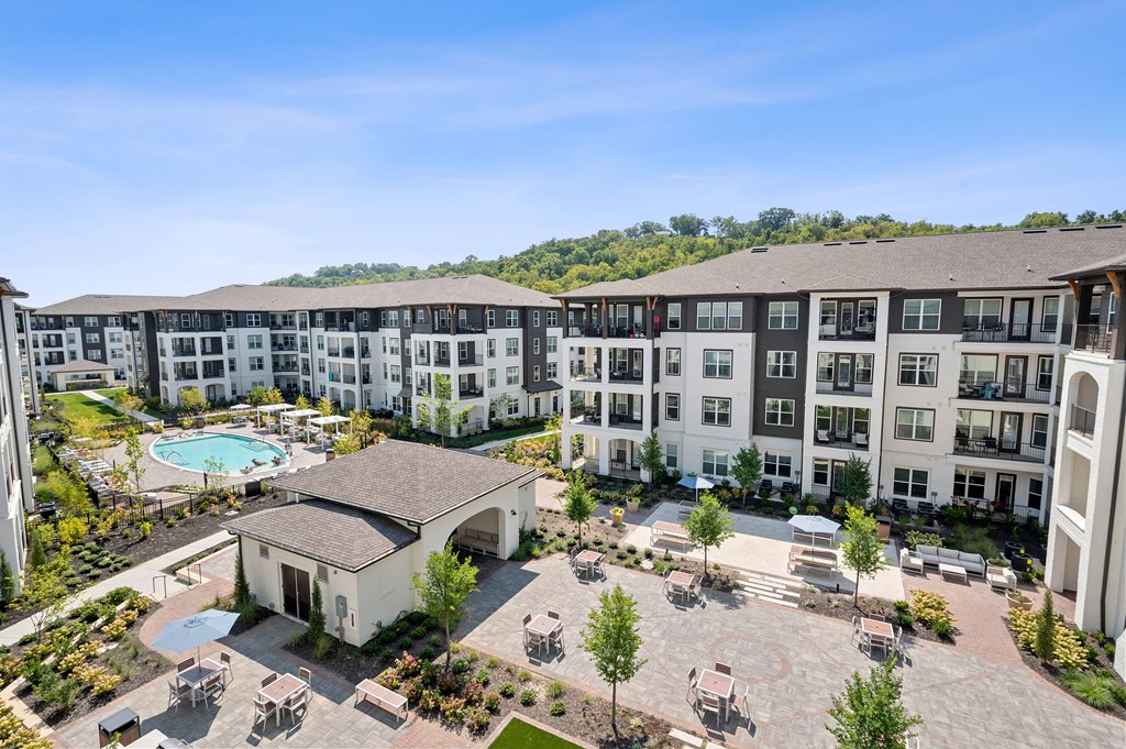 Velo Riverside Apartments, 1181 Manhattan Blvd, Dayton, KY - RentCafe