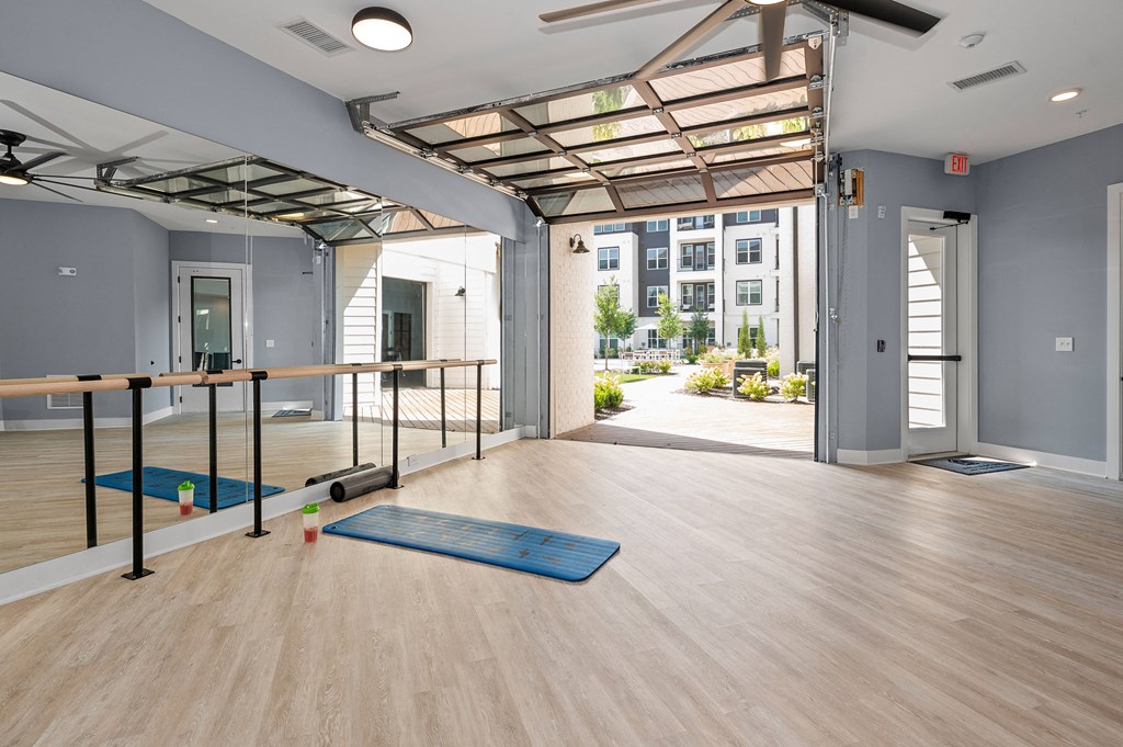 Velo Riverside Apartments, 1181 Manhattan Blvd, Dayton, KY - RentCafe