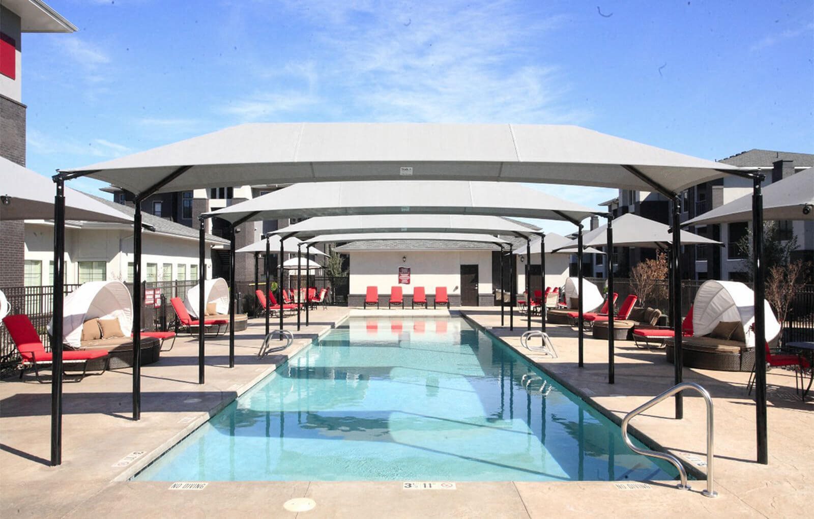 Le Mirage Apartments | Apartments in Midland | Weidner