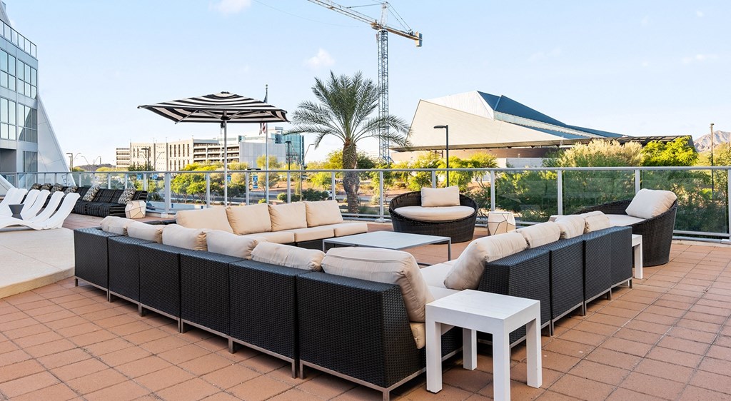 Skywater At Tempe Town Lake Apartments, 601 W Rio Salado Pkwy, Tempe ...