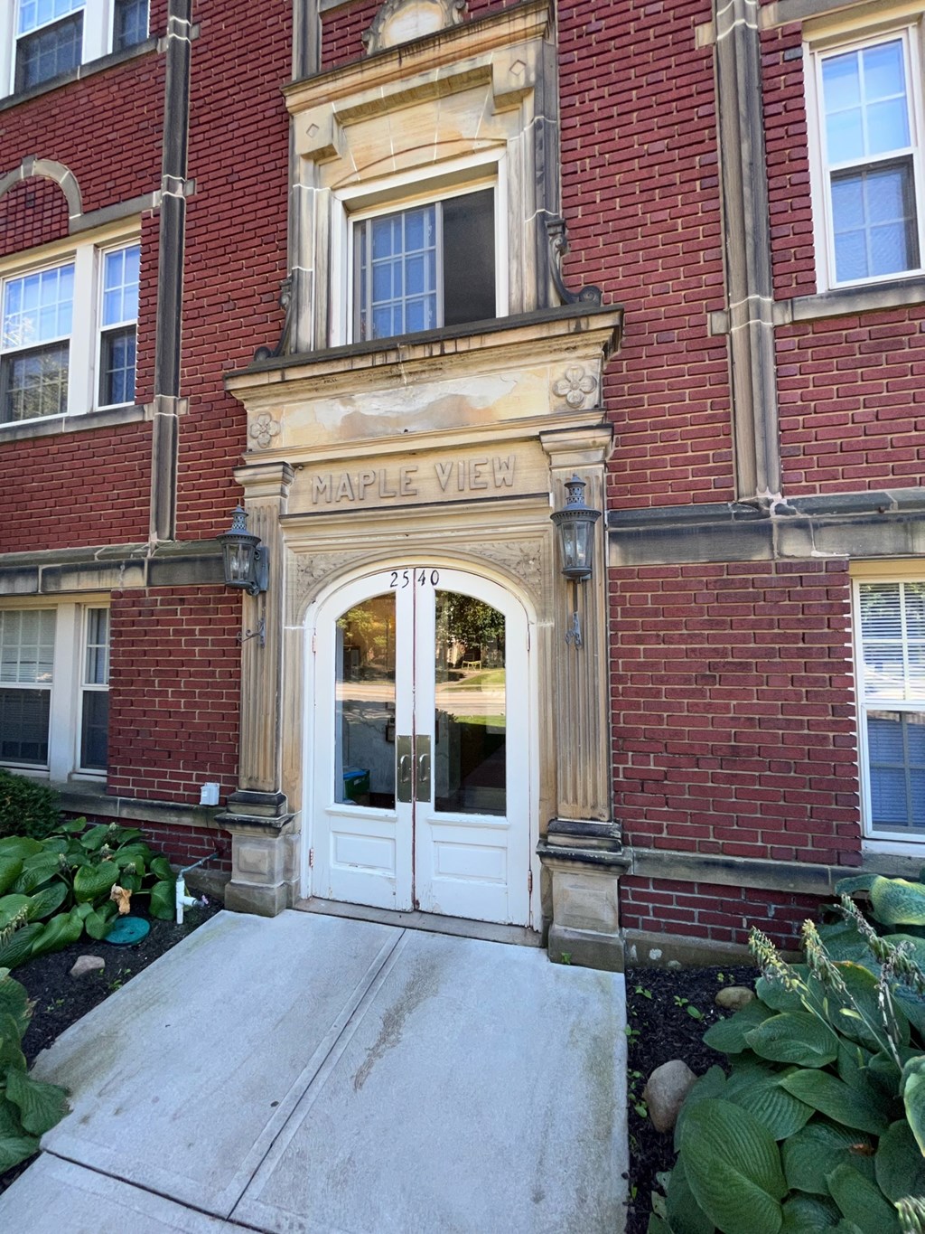 Mapleview Apartments, 2540 & 2544 Overlook Road, Cleveland Heights, OH ...