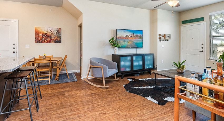 Reata At Alamo Ranch Apartments, 11211 Westwood Loop, San Antonio, TX ...