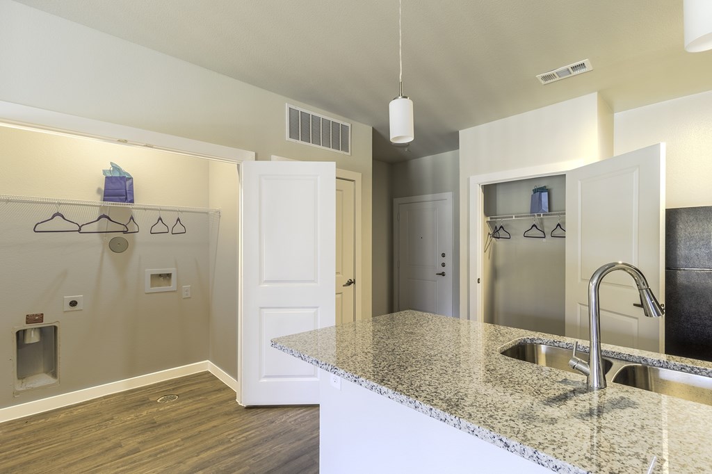 Highpoint At Wynnewood Apartments, 1805 S Zang, Dallas, TX - RentCafe
