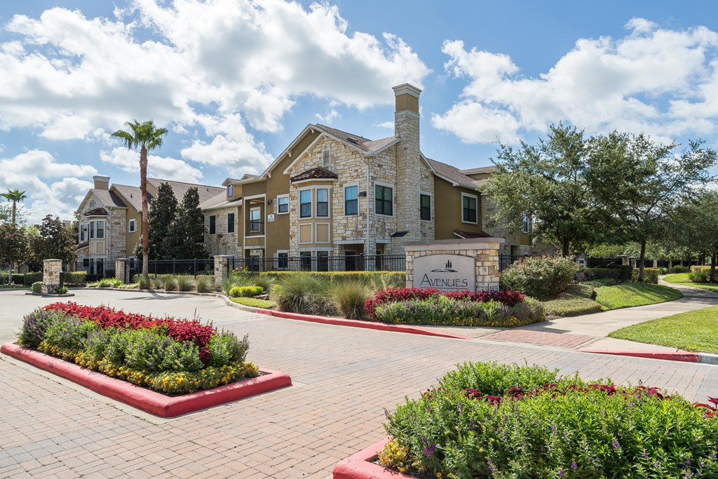 The Avenues At Tuscan Lakes