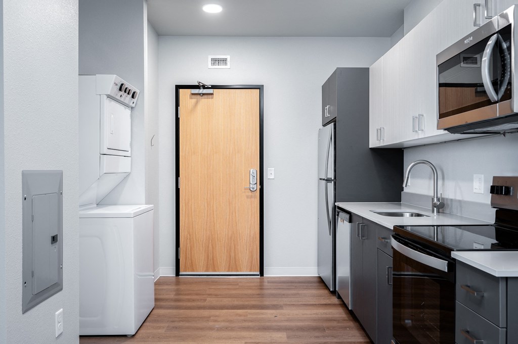 Flock13 Apartments, 871 E 13th Avenue, Eugene, OR - RentCafe