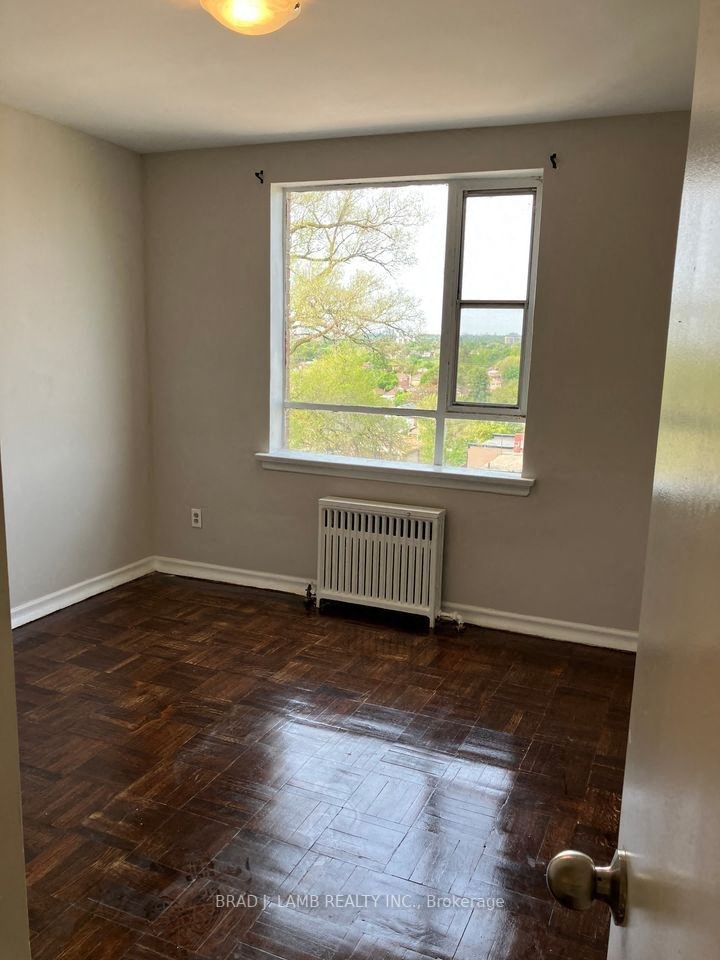 2507 & 2515 Eglinton Avenue W. Rentals - Toronto, ON - RentCafe