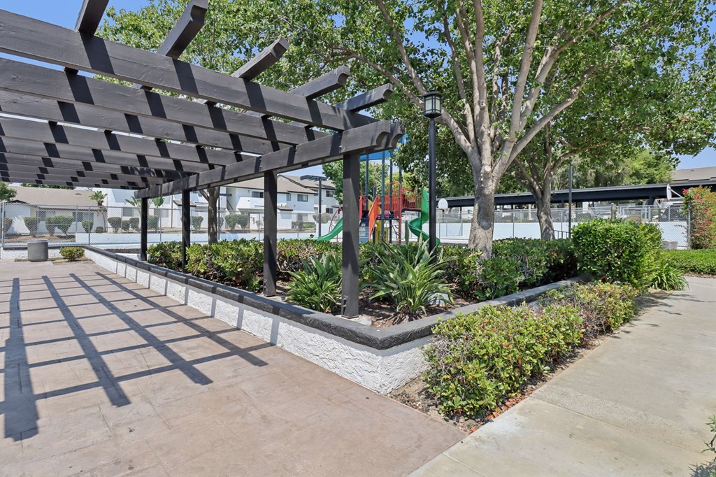 Waterleaf Apartments Homes, 333 North Emerald Drive, Vista, CA - RentCafe