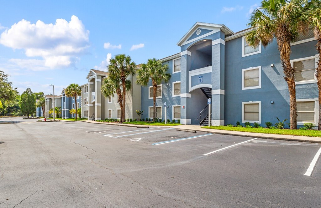 Reserve At Temple Terrace Apartments, 8800 Boardwalk Trail Drive ...