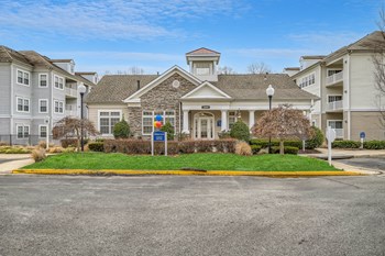 The Park At Kingsview Village Apartments, 13414 Daventry Way ...