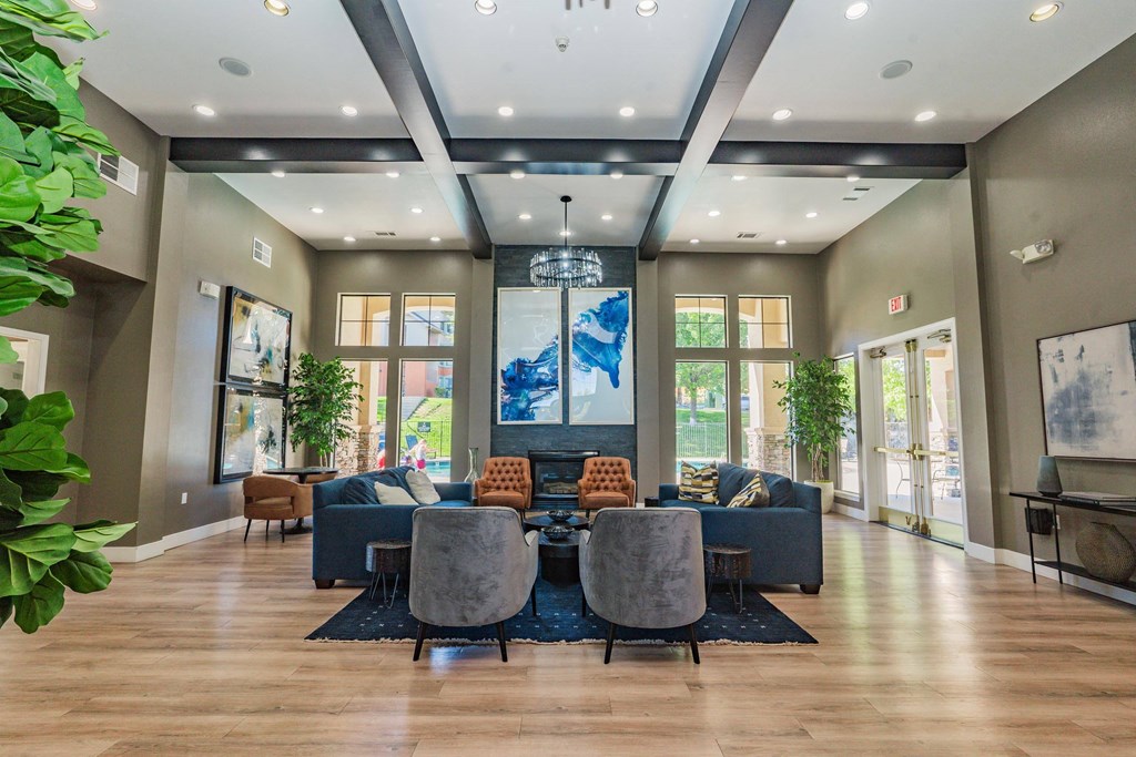 1295 Grand Summit Dr