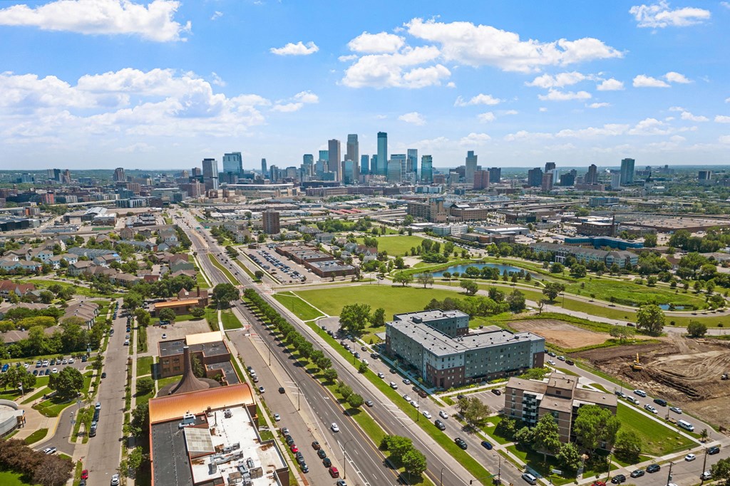 Olson Park Apartments, 1301 Olson Memorial Highway, Minneapolis, MN ...