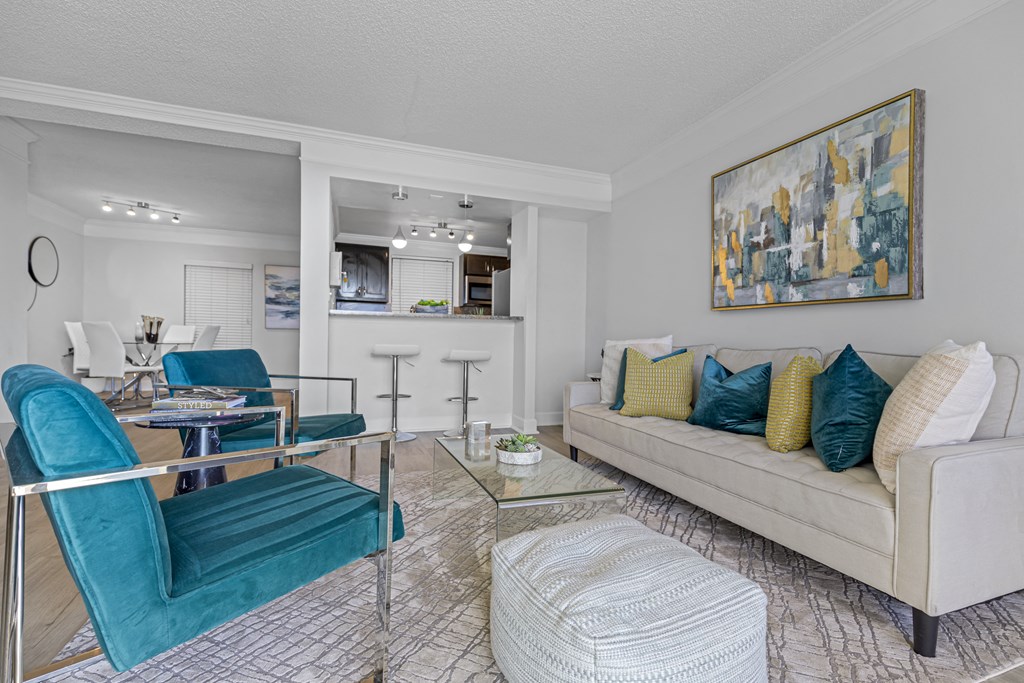 Nottingham Pine Luxury Apartment Homes - Under New Management, 1 S Pine ...