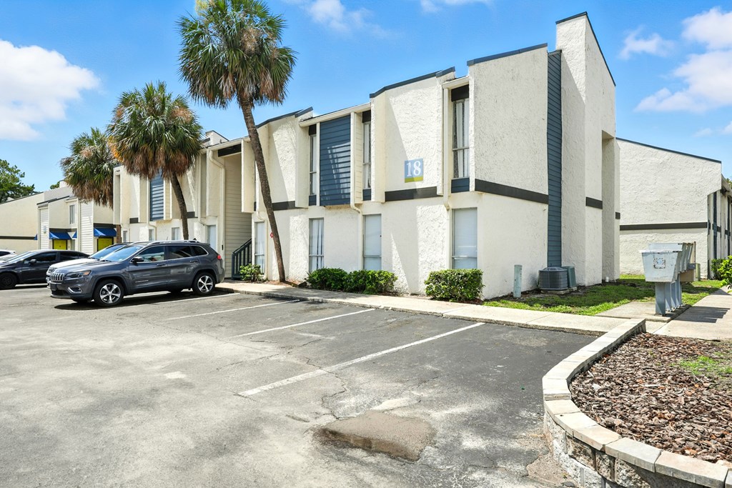 The Square At 59 Caroline Apartments, 5959 Fort Caroline Rd ...