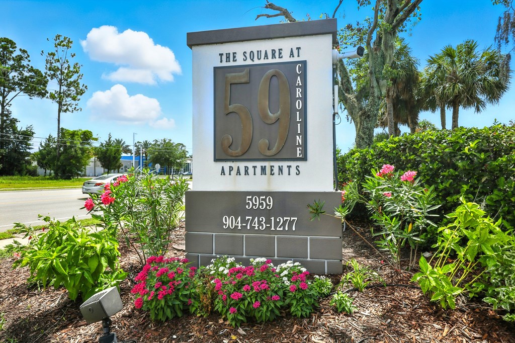 The Square At 59 Caroline Apartments, 5959 Fort Caroline Rd ...