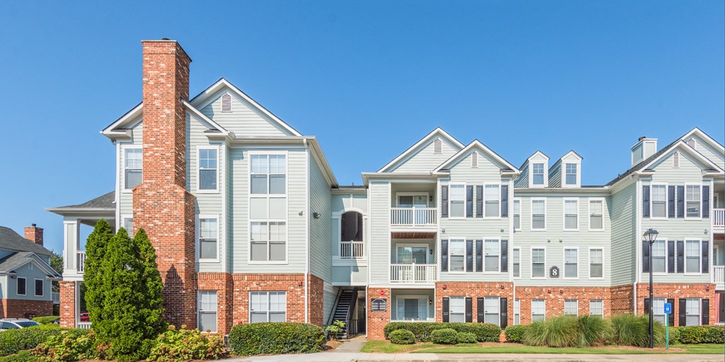 Jackson Square Apartments, 455 Dekalb Industrial Pkwy, Decatur, GA ...
